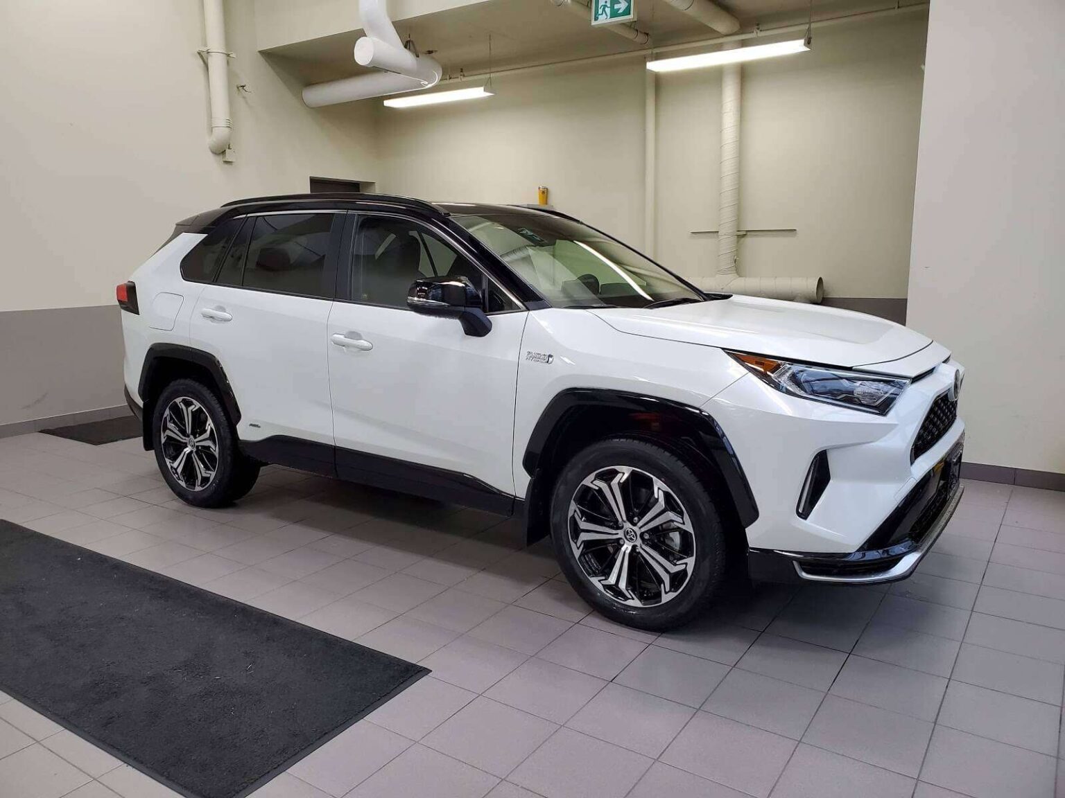 2022 RAV4 Prime XSE: What is the Premium Technology Package - evto.ca